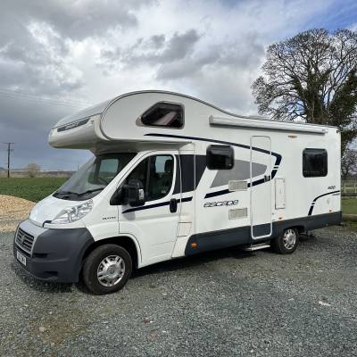 Swift Escape 686 2013 model 6 Berth