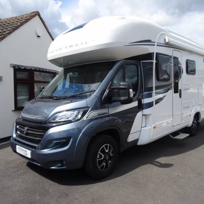 Auto-Trail Imala 736 6-berth 6-seatbelts 2020 1700 miles