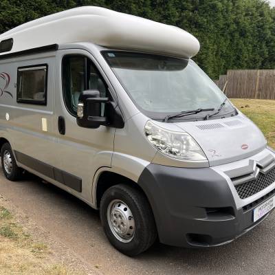 ROMAHOME R30 2 BERTH SHORT WHEEL BASE
