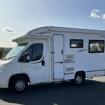 2009 Compass Avantgard 120 2 berth 2 seat belts motorhome for sale