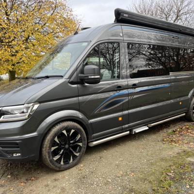 McLAREN VW CRAFTER 3 BERTH AUTOMATIC