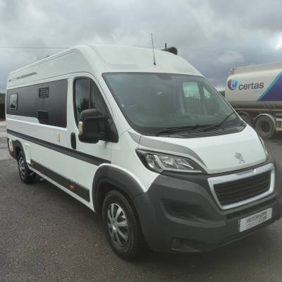 Xplorer Leisure 2 Berth Fixed Transverse rear bed Camper Van conversion