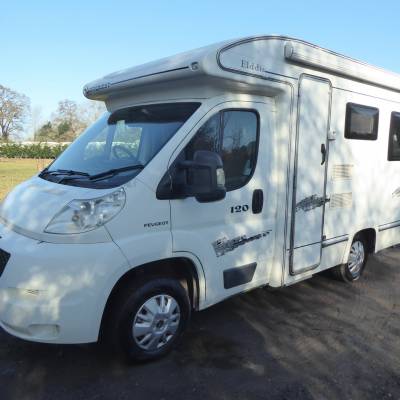Elddis Autoquest 120, 2007, airy and bright rear U-shaped lounge