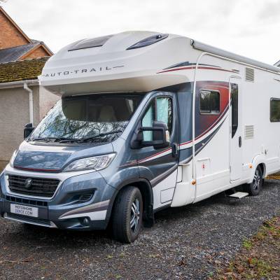 Auto-Trail Frontier Scout 6 Berth 6 Belt