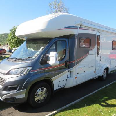 Auto Trail Apache 700