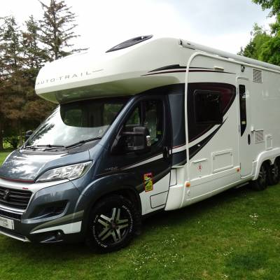 Autotrail Comanche S - 2018 - 4 Berth - Rear Fixed Beds - Motorhome for ...
