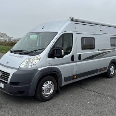 Vantage Neo 2 Berth Rear Lounge Motorhome For Sale