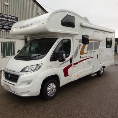 Swift Escape 686 Distinction 2016 6 Berth