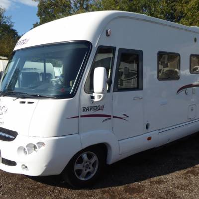 Rapido 9090DF. 2008. A Class. Rear Fixed Bed. 4 Berth