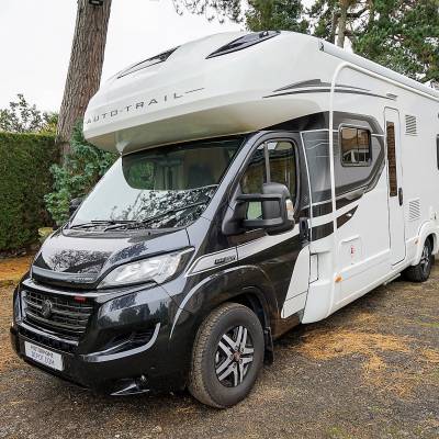 Auto-Trail Frontier Scout Hi-Line 6 Berth 6 Seat belts. 160 BHP
