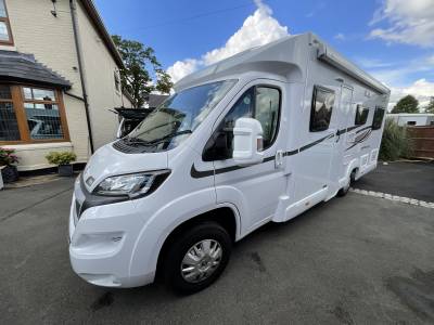 Motorhomes For Sale in Staffordshire | Motorhomes Stoke On Trent | Motorhome Dealers