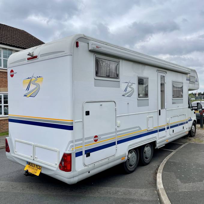 Burstner Argos 747-2 Active 2003 6 Berth 6 Seatbelts Rear Fixed Bed ...