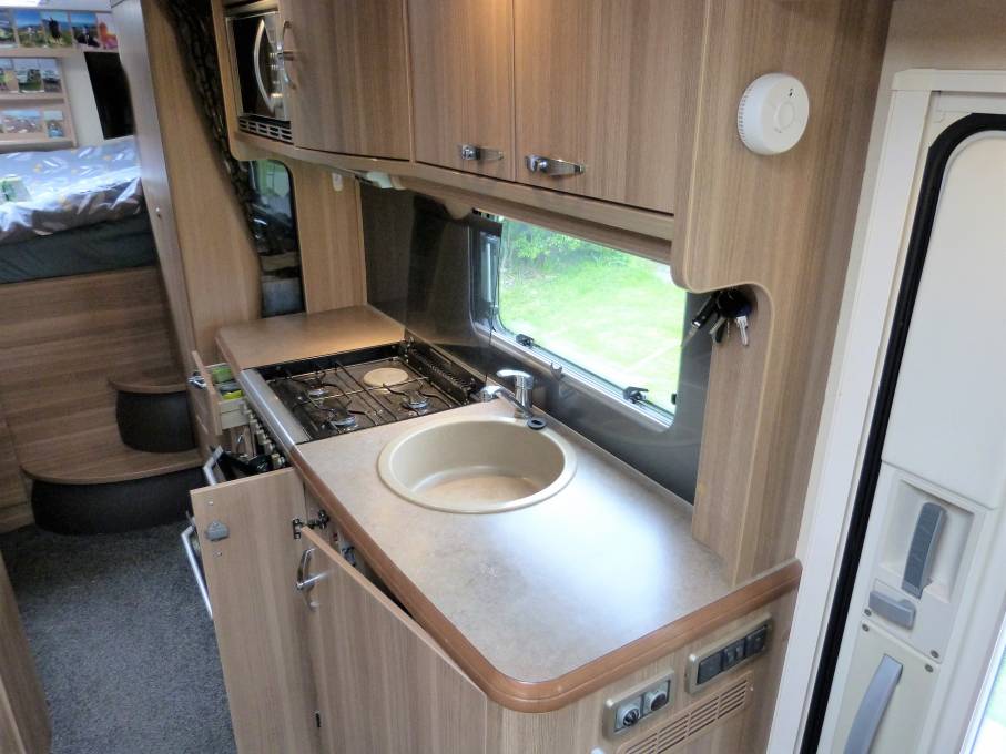Bessacarr E789 6 berth rear garage and fixed bed coachbuilt motorhome