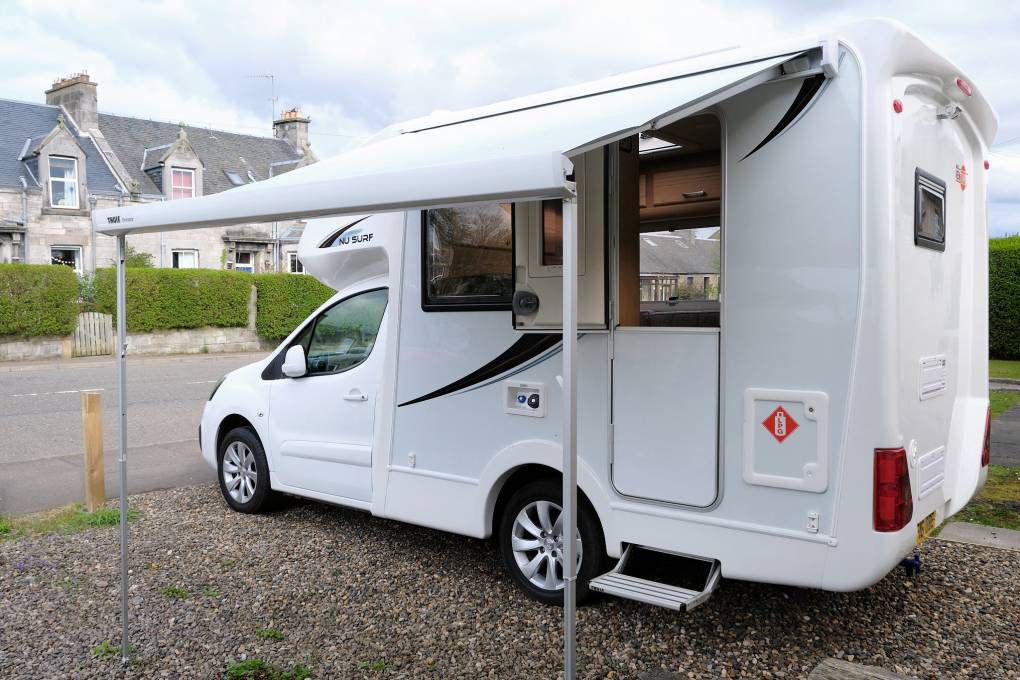 Nu-Venture Nu Surf, Low-profile, 2-Berth, End-kitchen, Compact ...