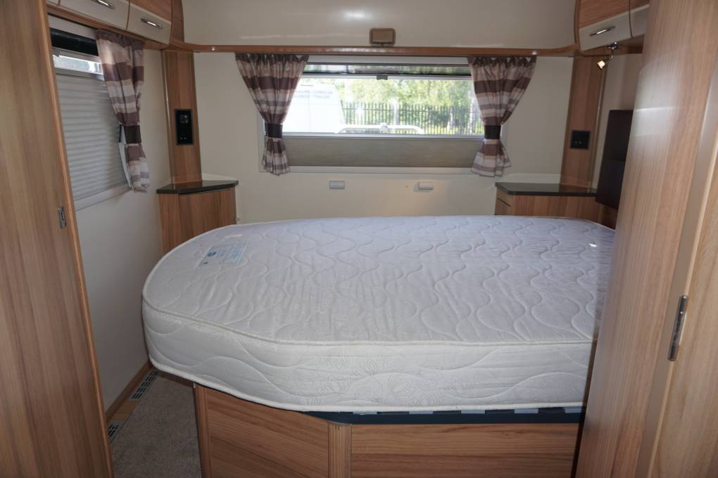 Bailey Approach 730 Autograph 4 berth fixed rear island bed