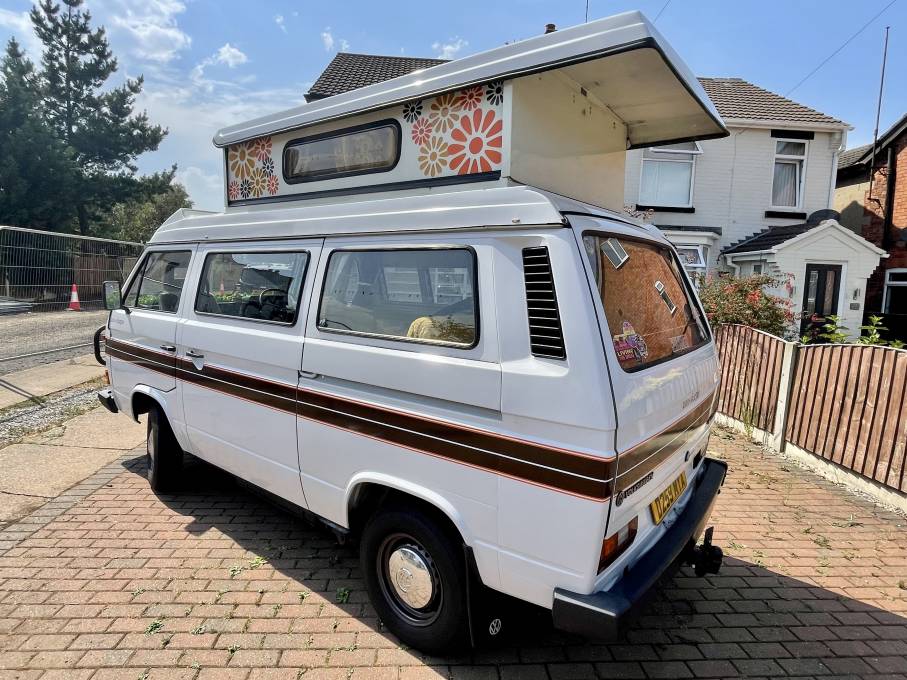 Autosleeper VX50 Trooper 4 Berth Volkswagen T25 Pop Top Camper Van For Sale