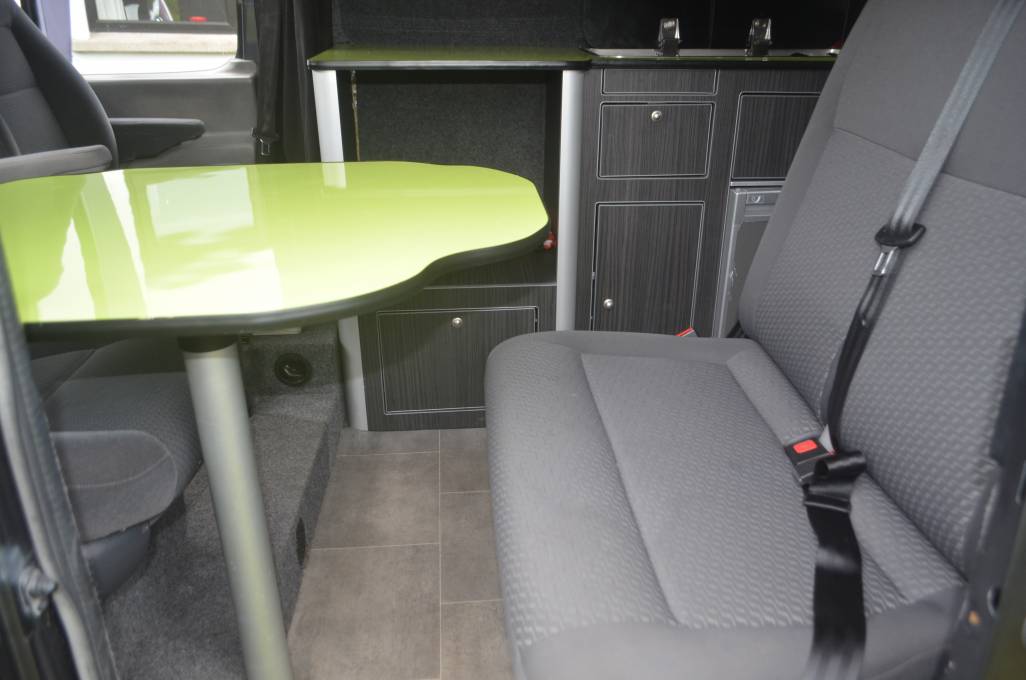 2001 VOLKSWAGEN LT35 MWB