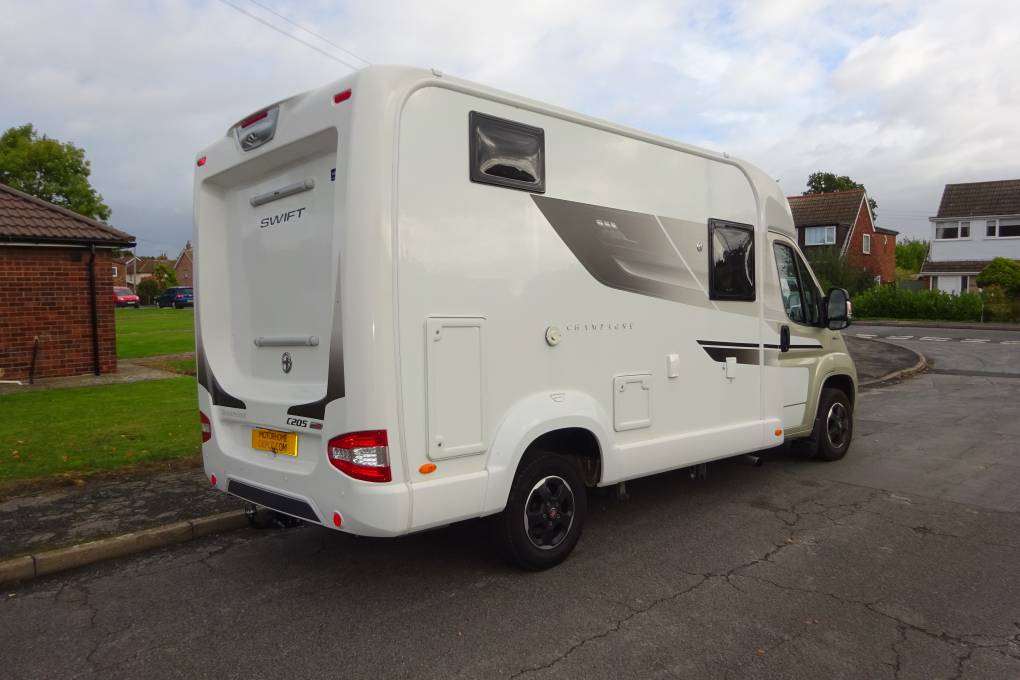 Swift Compact C205 Champagne 2019 3/4 Berth 4 Belts Automatic Motorhome ...
