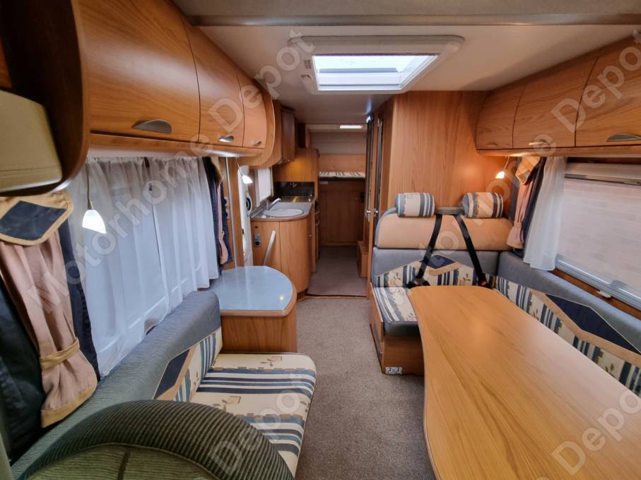 Burstner Delfin Performance T821, 2007 (07 plate), 4 Berth & 4 ...