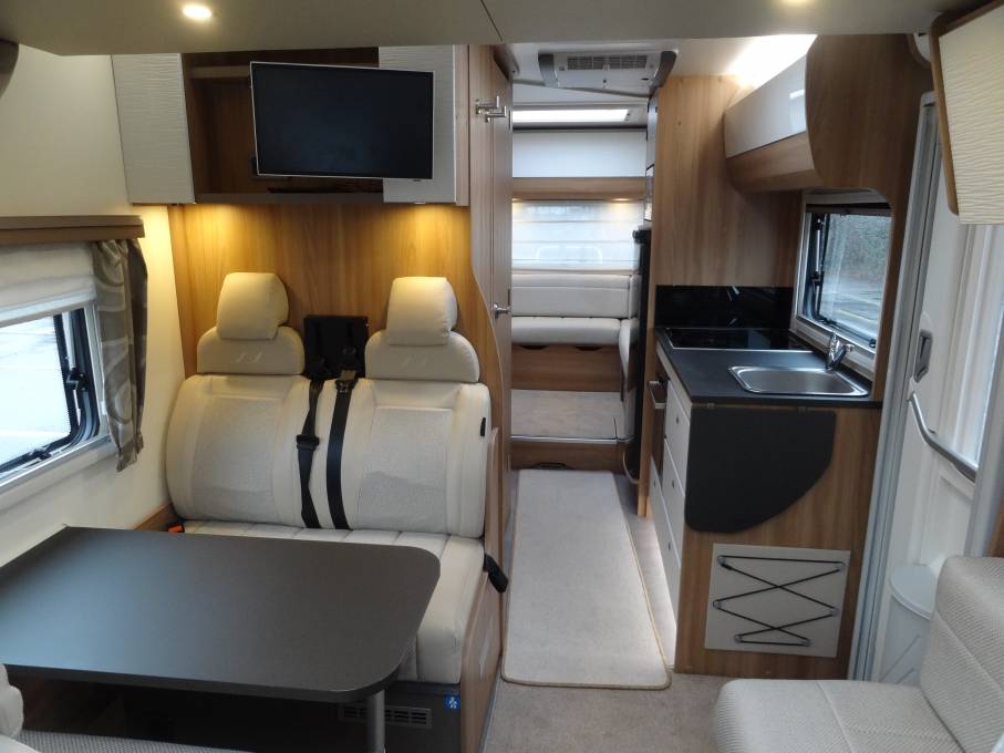 Bailey Autograph 79-6 6 Berth 6 Travel Seat Rear Lounge Drop Down Bed ...