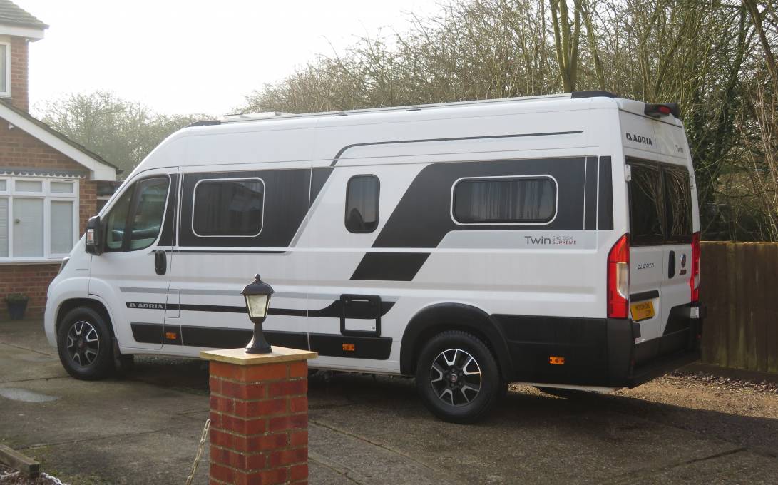 Adria Twin Supreme 640 SGX