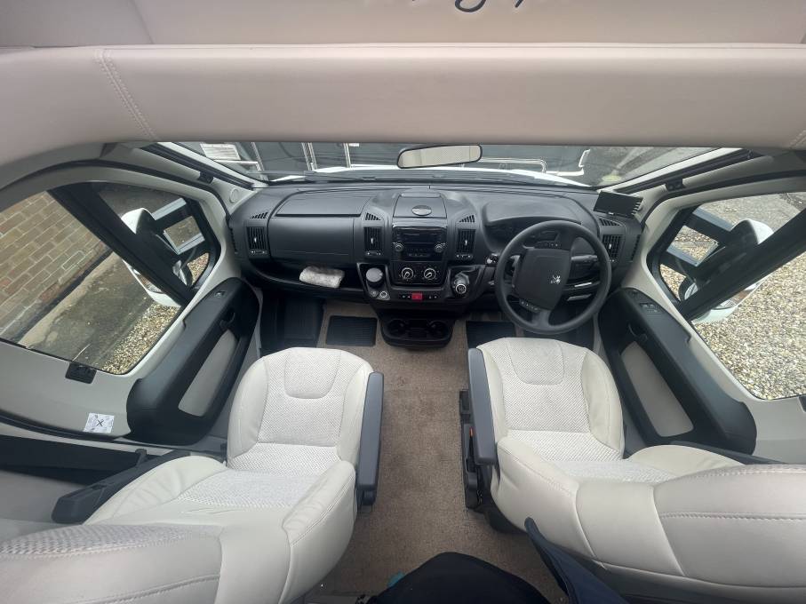 Bailey Autograph 79-4t Two single fixed beds, 4 seat belts motorhome ...