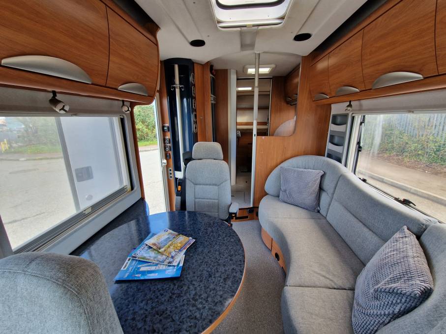 HYMER S820 -TOP OF THE RANGE - LHD - AUTOMATIC
