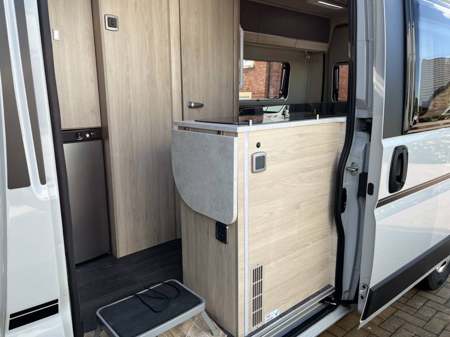 Auto-Trail Expedition 66 2022 2 berth 2 seatbelt Campervan for Sale