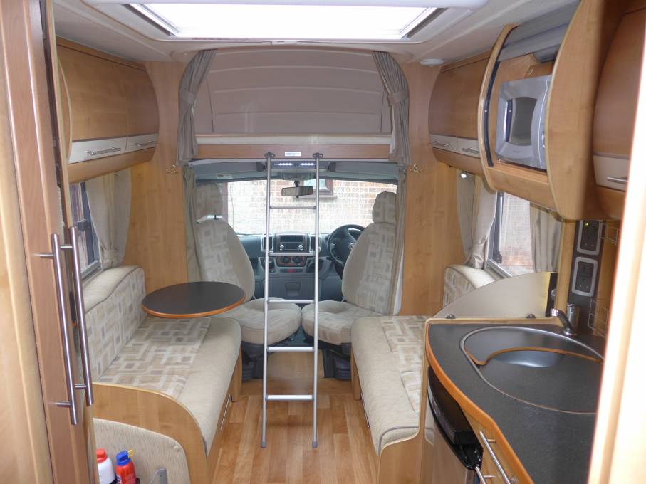 Auto-Trail Mohawk Frontier