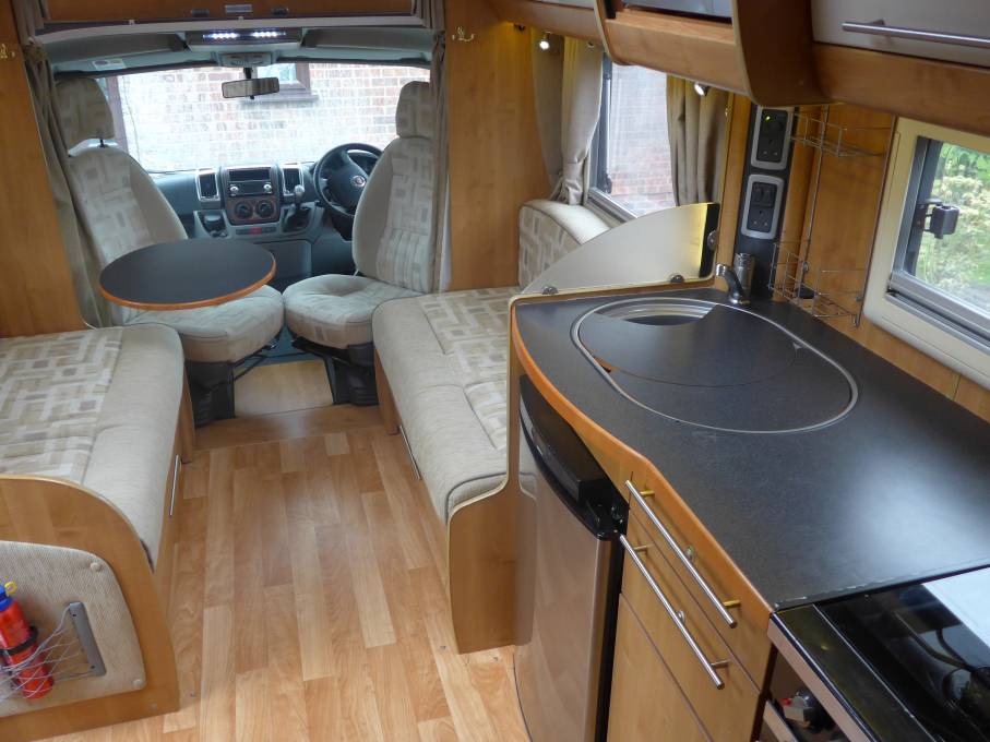 Auto-Trail Mohawk Frontier