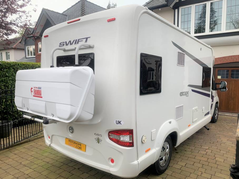 Swift Escape 685 6 Berth 5 Travel Seat Rear Lounge Motorhome Camper Van ...