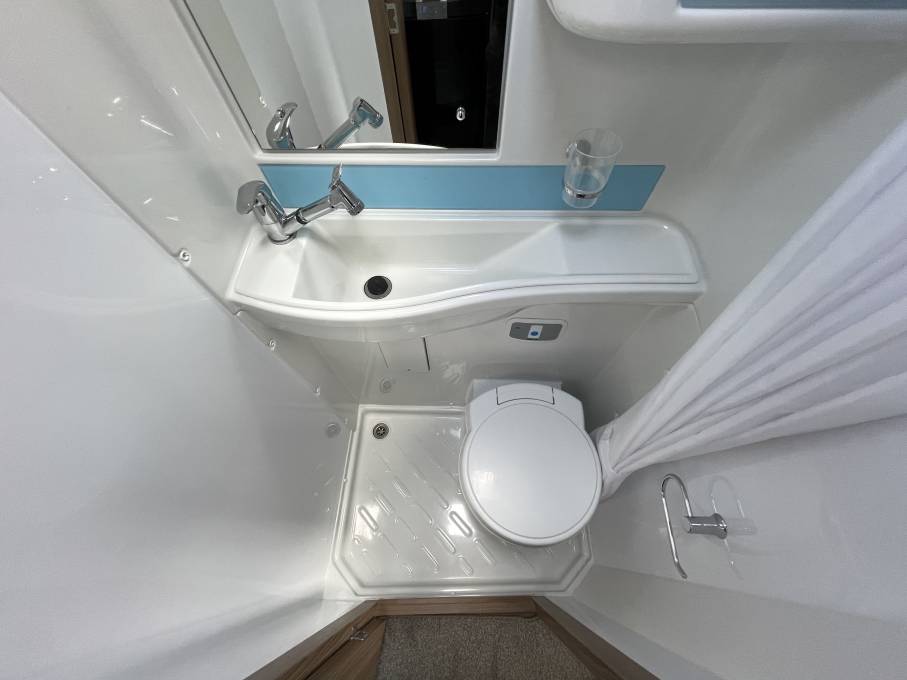 Swift Escape Compact C404 4 Berth Rear Lounge Motorhome For Sale