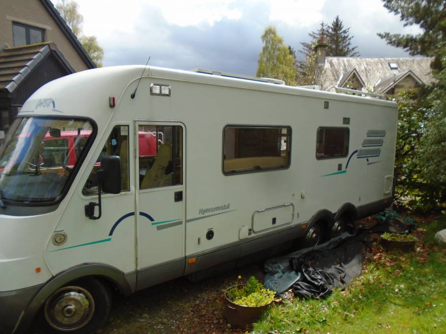 Hymer B754