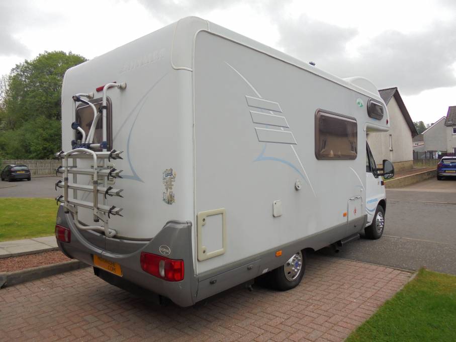 Hymer C546 5 Berth 6 Seatbelts Centre Lounge 2004 Motorhome For Sale