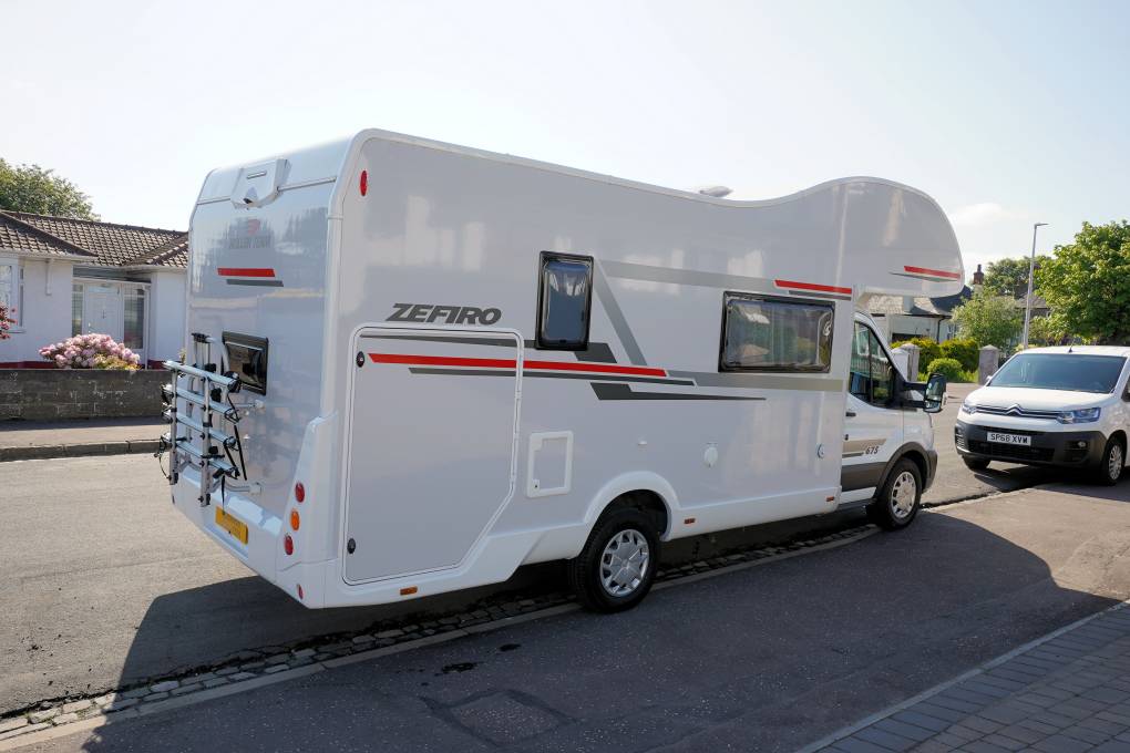 2022 Roller Team Zefiro 675, Automatic, 7-Berth, 5-Seatbelts