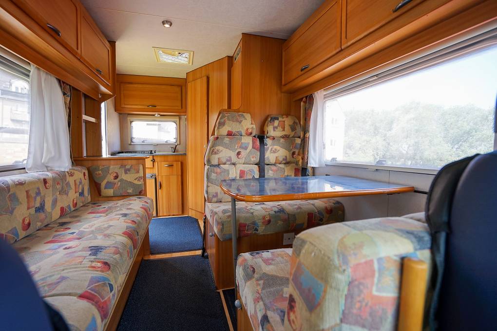 Sea Dinghy 5 Berth Coachbuilt Motorhome Low Mileage