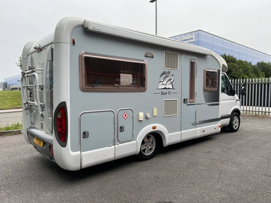 Knaus Sun Ti 2006 4 Berth 4 Belts Fixed Bed Motorhome for Sale