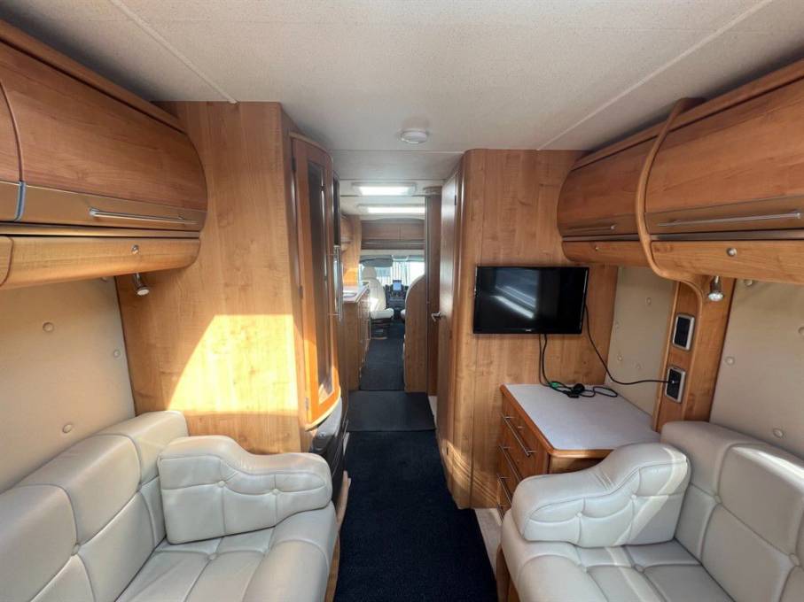 Autotrail Arapaho 4 Berth 4 Seatbelts Rear Lounge Motorhome For Sale