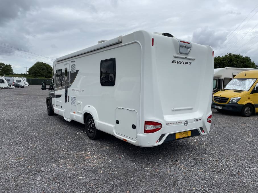 Swift Bessacarr 599 - 4 Berth - Island Bed - Motorhome For Sale