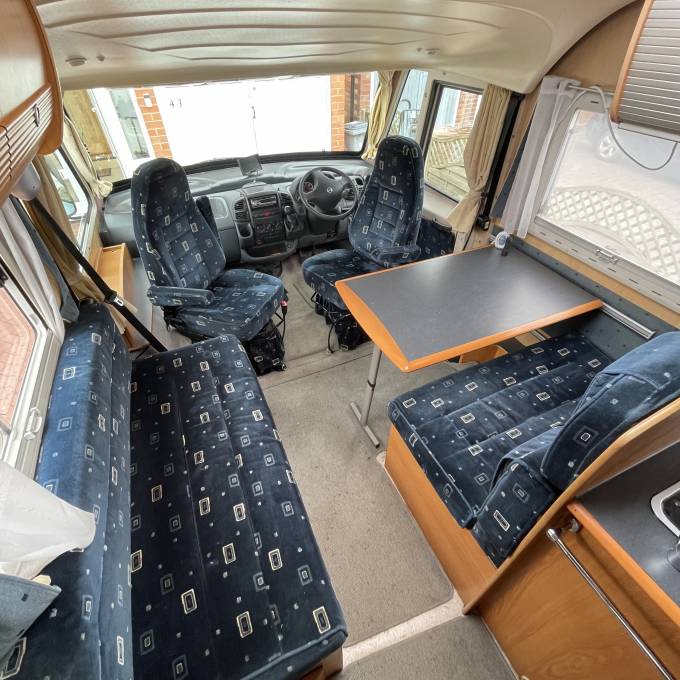 Pilote Galaxy 50 6 Berth 4 Seatbelts