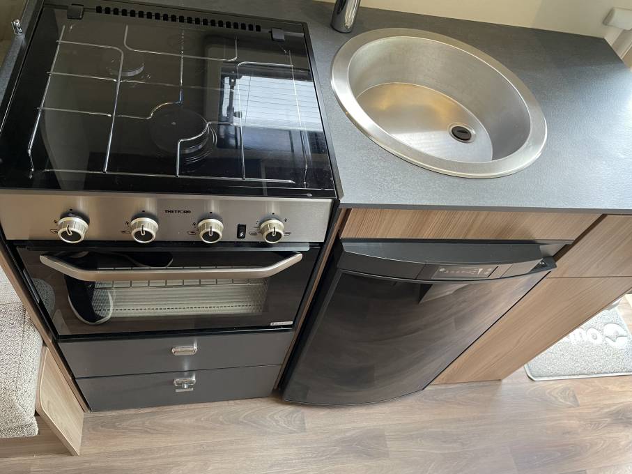 Swift Escape Compact C404 - 4 Berth Motorhome For Sale