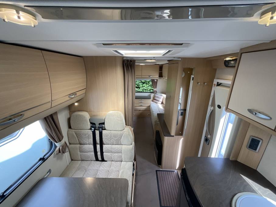 Bessacarr E495 6 berth/belt rear U shaped lounge Motorhome for sale