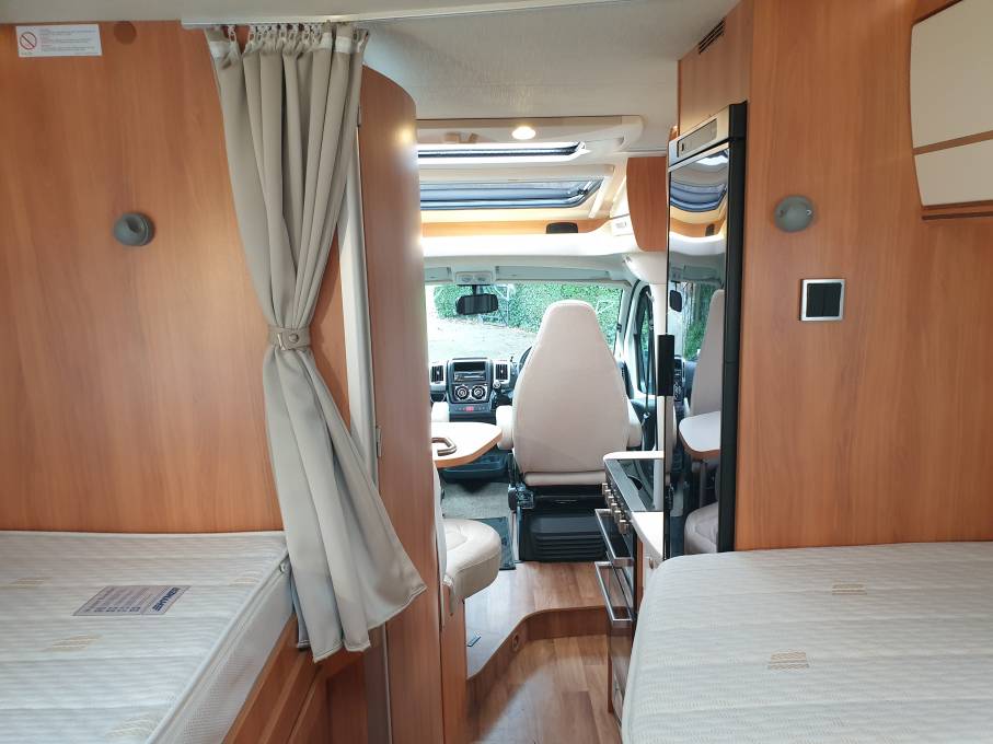 Hymer Exsis-t