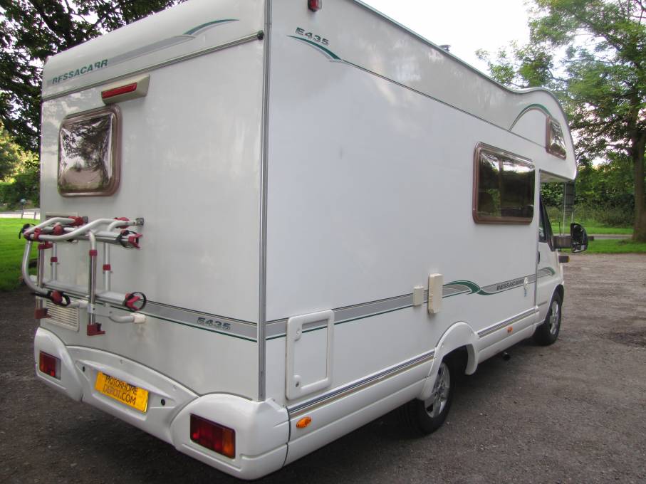 Bessacarr E435, 2004, 4 Belts, 5 Berth, For Sale