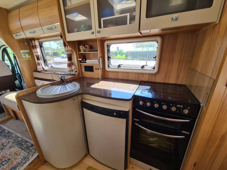 Bailey Approach Autograph 730