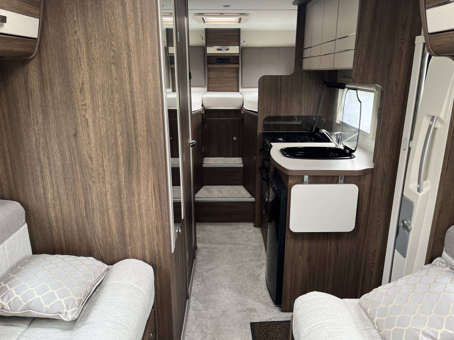 COMPASS AVANTGARDE 194 PEUGOT 2023 4 BERTH 4 SEATBELT MOTORHOME FOR SALE