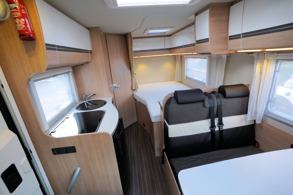 2017 Sunlight T58, 3-Berth, 4-Seatbelts, End French Bed, Motorhome for Sale