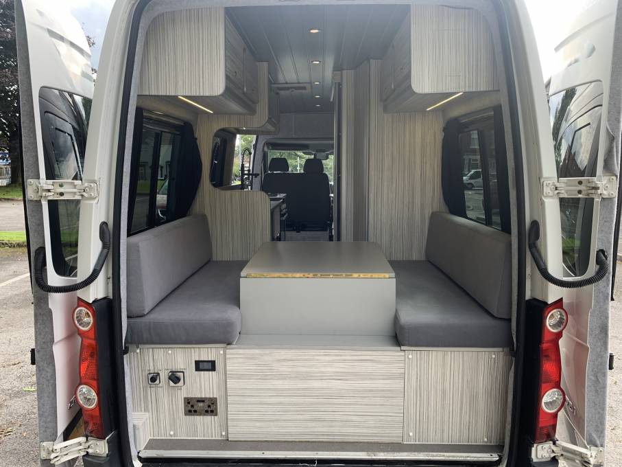 Volkswagen Crafter 4 Berth 5 Travel Seat Rear Fixed Lounge Motorhome ...