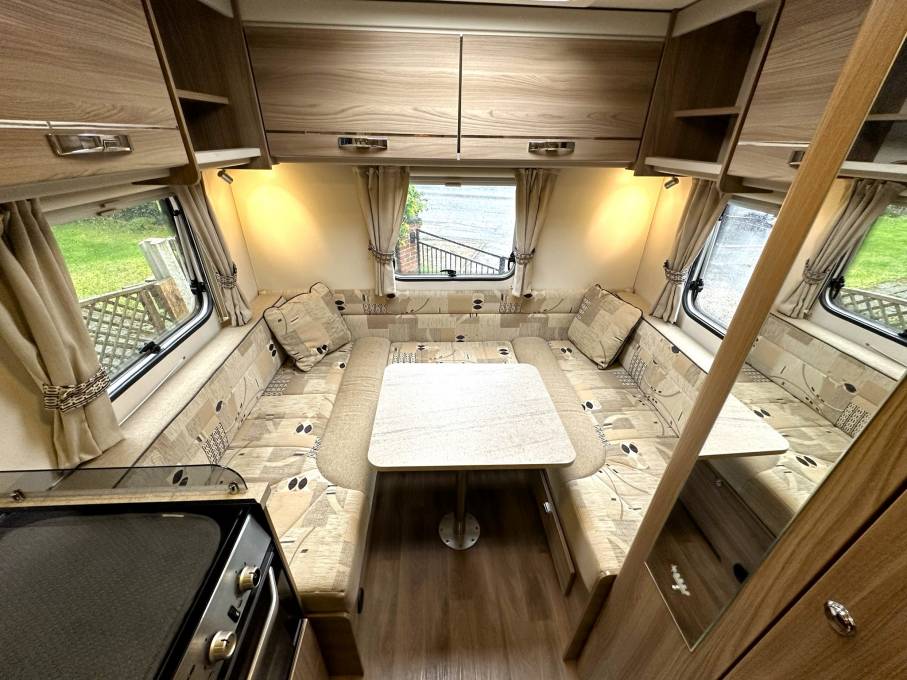 SWIFT ESCAPE 644 BLACK EDITION 4 BERTH U-SHAPE Motorhome for Sale