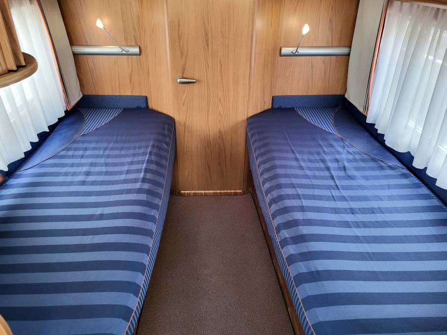 Burstner Delfin Performance 2007 T700 2 berth motorhome fixed twin 55k ...